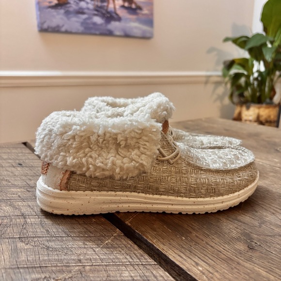 Hey Dude | Shoes | Hey Dude Shoes Wendy Fold Stitch Cozy Boot Furry ...